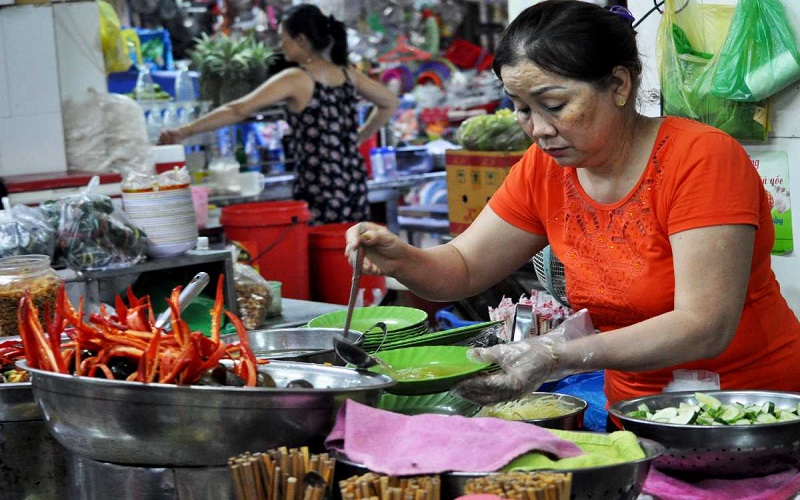 Con Market in Da Nang: History, Opening Time, What to Buy - Adventure ...