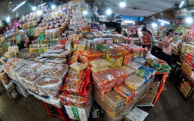 Dong Ba Day & Night Market: Location, History, Open Hours