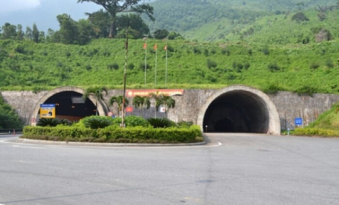 Hai Van Pass Vietnam: Must Do in Hue, Danang & Hoi An - Adventure Journey