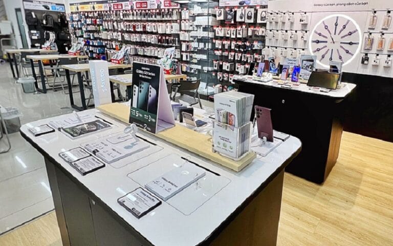 Electronics Store in Hanoi, Ho Chi Minh, Hoi An & Da Nang - Adventure ...